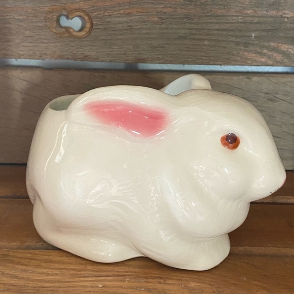 Avon | Holiday | Vintage Avon White Handcrafted Bunnyrabbit Ceramic ...